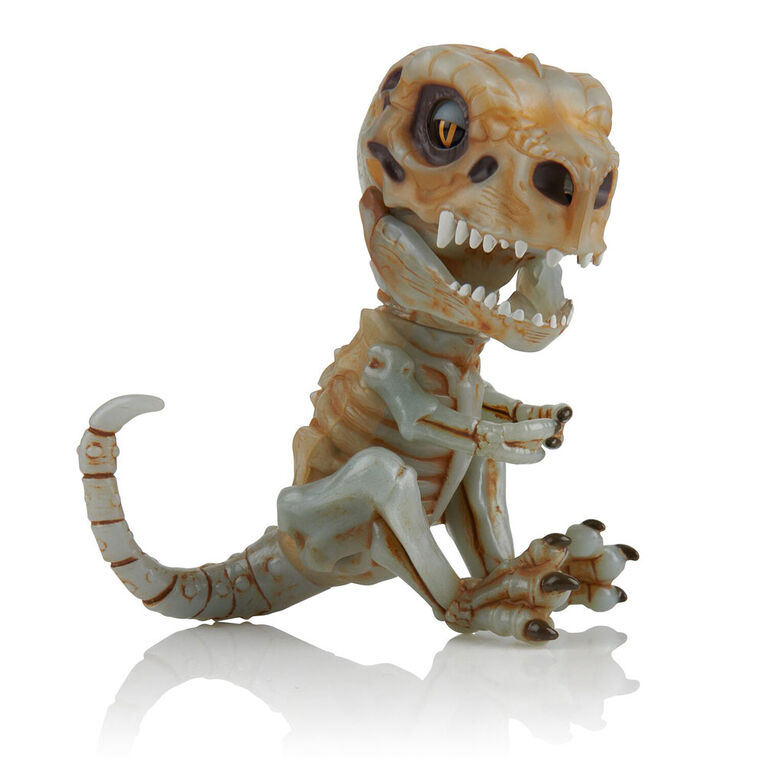 Fingerlings Untamed - Bonehead Skeleton T-Rex - Doom (Ash) | Toys R Us ...